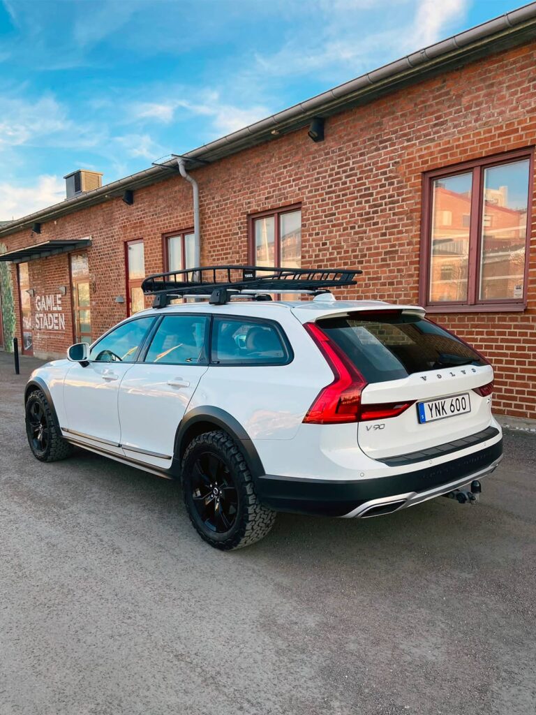 Lifted 2018 Volvo V90 Cross Country With Off-road Mods from Sweden ...