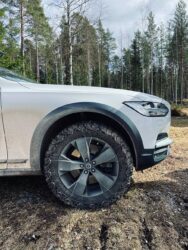 Lifted 2018 Volvo V90 Cross Country With Off-road Mods from Sweden ...