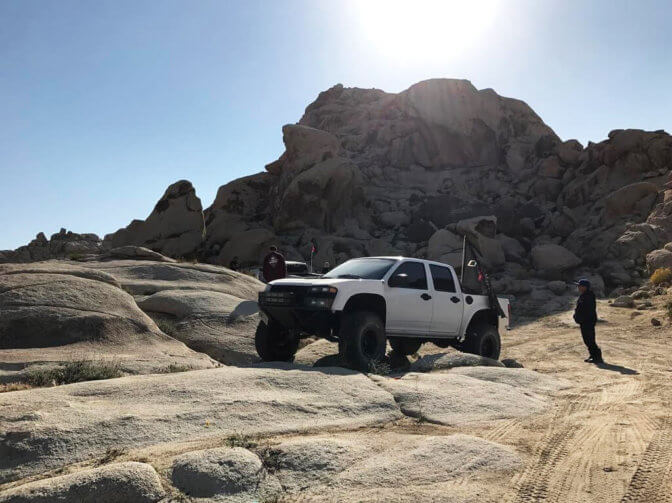 First gen Chevy Colorado Prerunner Build - offroadium.com