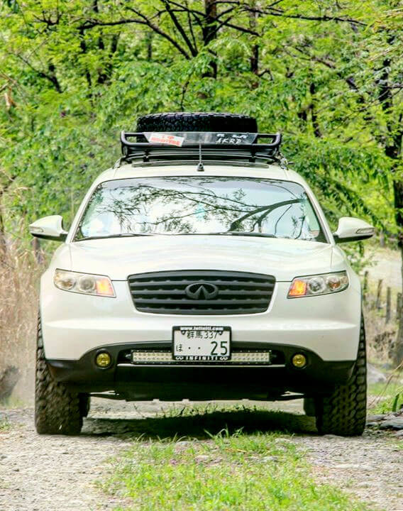 Lifted Infiniti FX35 on 33s Wearing an Off road Outfit