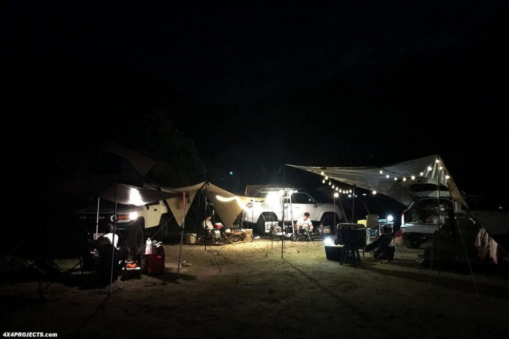 Lifted Infiniti FX35 on 33s Wearing an Off road Outfit