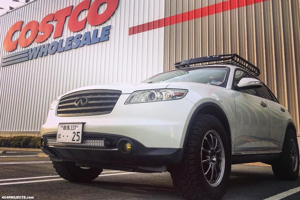 Lifted Infiniti FX35 on 33s Wearing an Off road Outfit