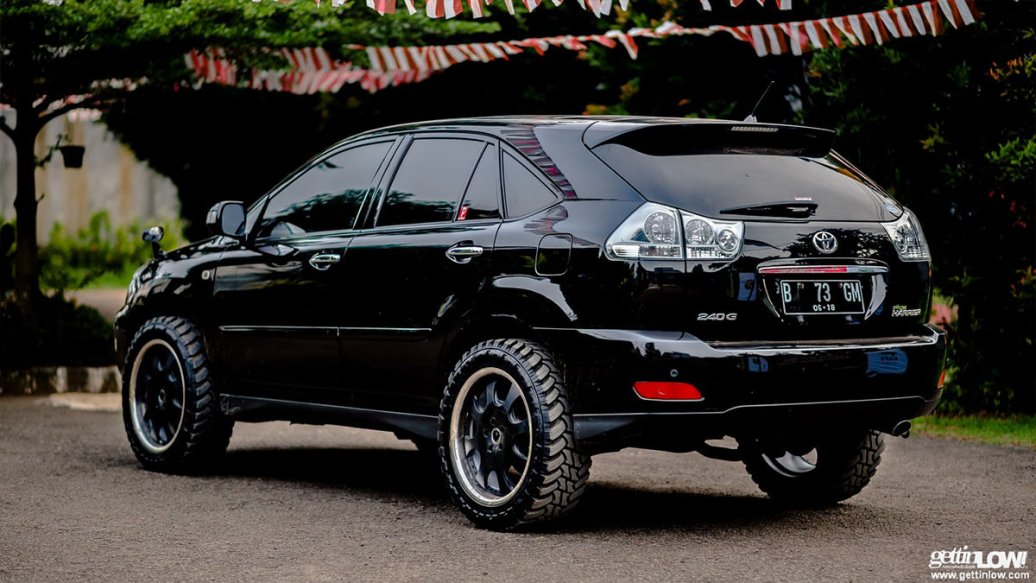 This is Why Lexus RX330 May Be Your Next Off-Road Project