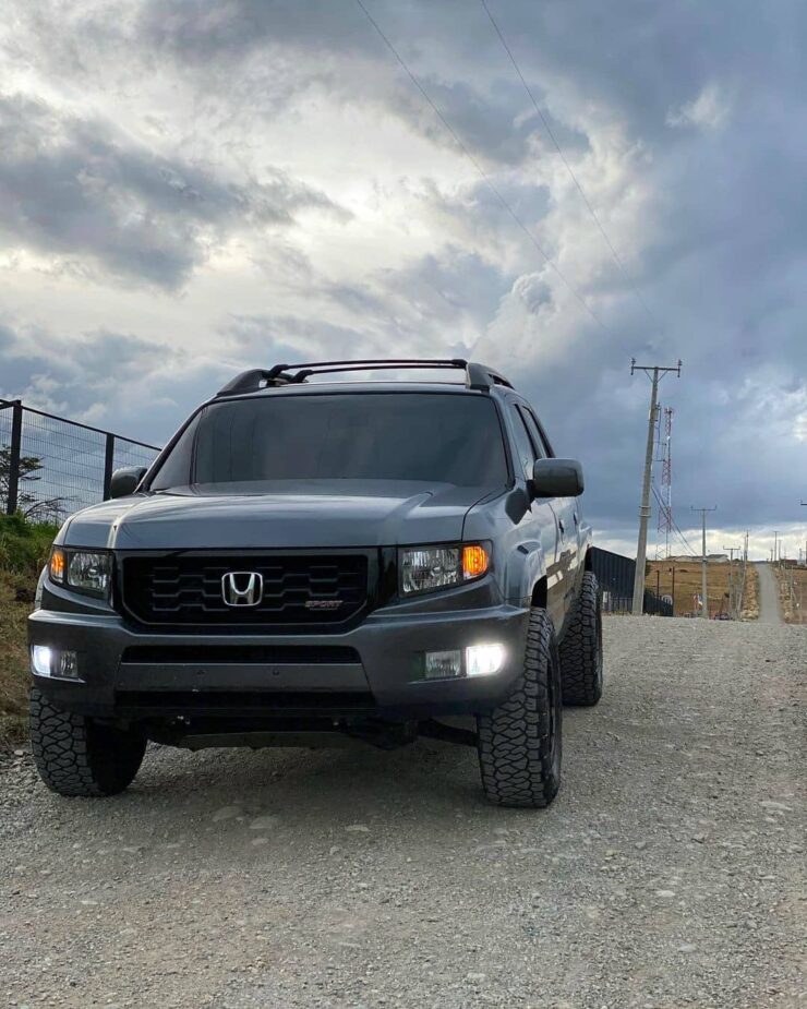 Lifted Honda Ridgeline Off road Build on 32-33 Inch Tires + 3" Lift ...