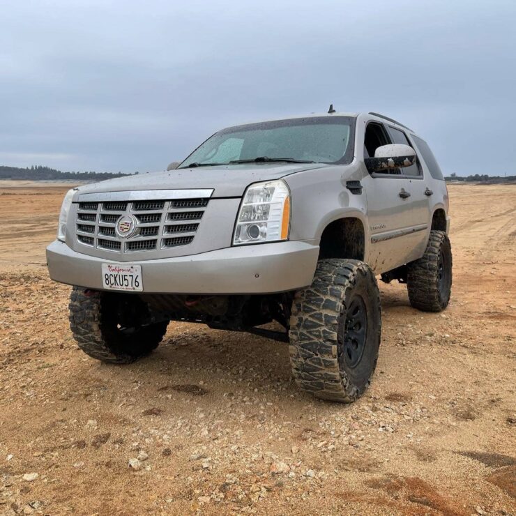 Lifted Cadillac Escalade on 37 Inch Offroad Wheels and Coilovers