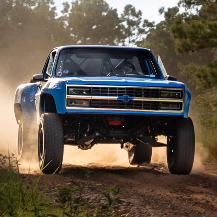 Chevy Squarebody Off Road Builds - Offroadium.com