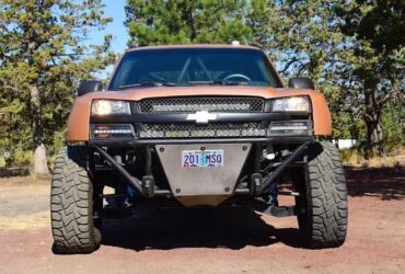 Chevy Silverado 2500HD Duramax Prerunner Build Pros & Cons - offroadium.com