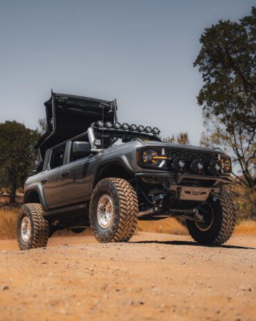 Off-road Modified Ford Bronco Black Diamond Sas with Bestop eTop Power ...