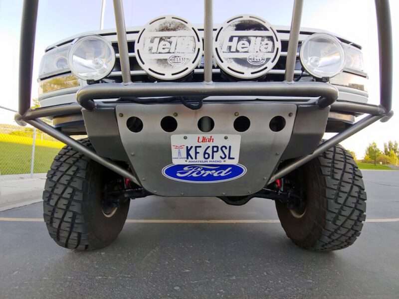 Professionally built OBS Ford Bronco Prerunner Project - offroadium.com