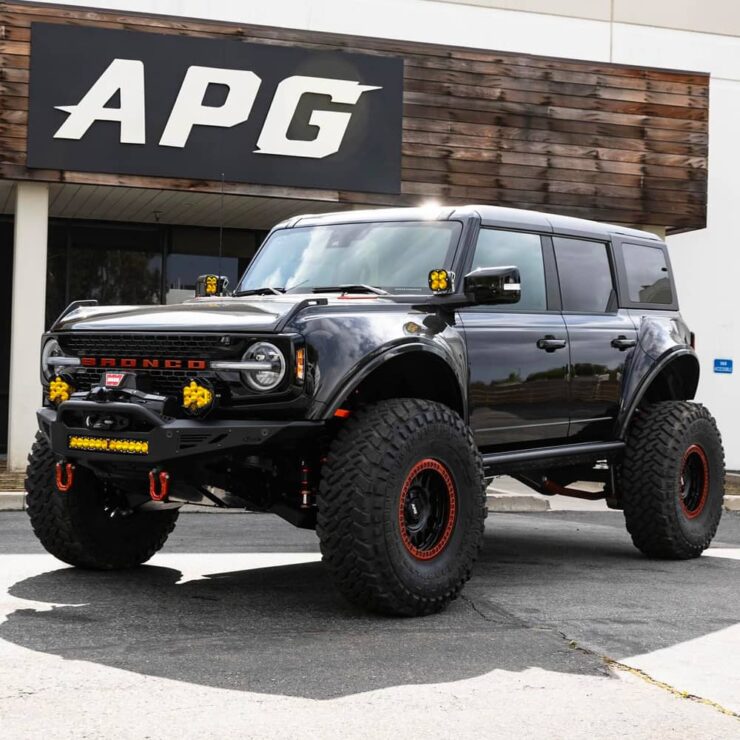 Coolest Ford Bronco off road builds from Old To New