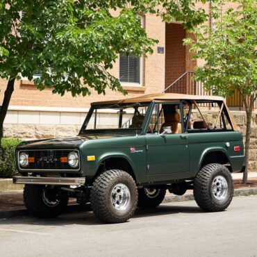 Coolest Ford Bronco off road builds from Old To New