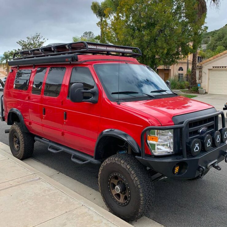 Ford E-Series Van Off Road Builds - Offroadium.com