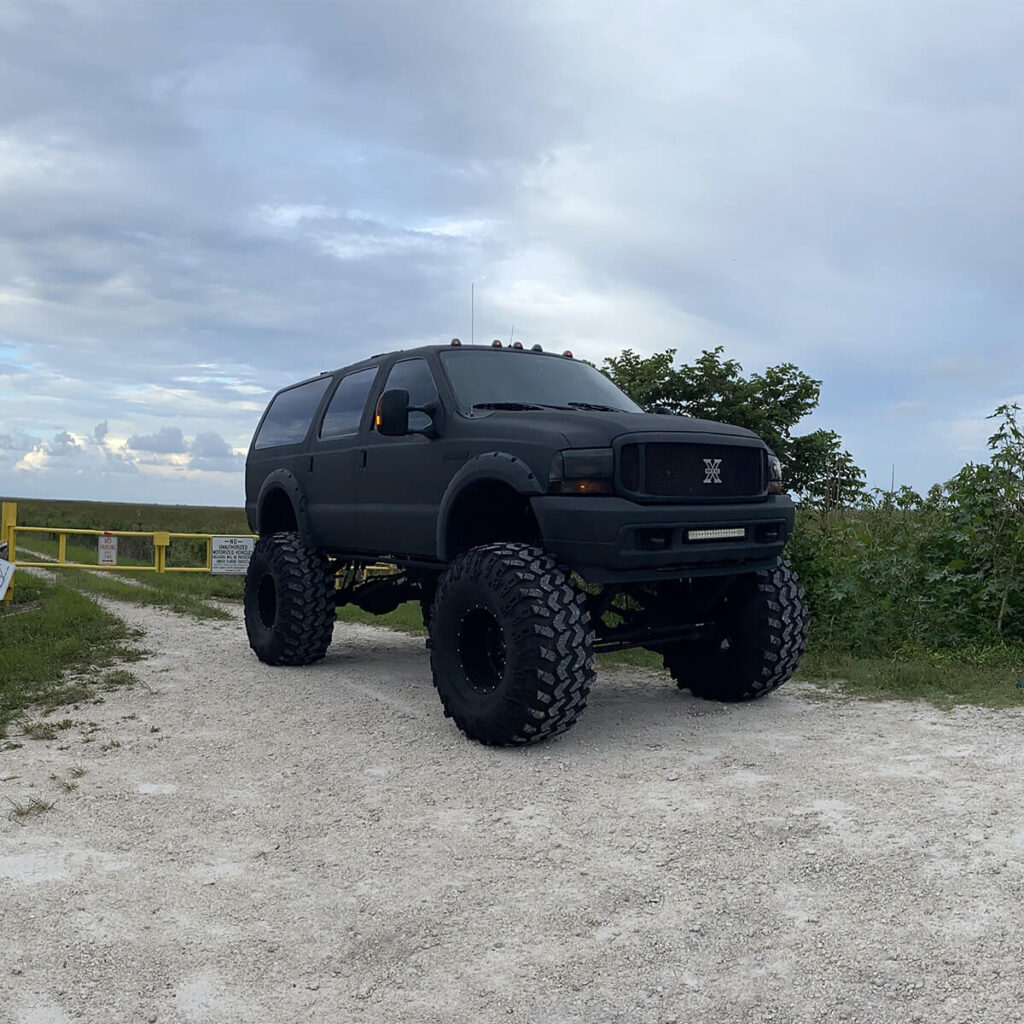 Lifted 2004 Ford Excursion Monster Truck On 49” Super Swampers ...