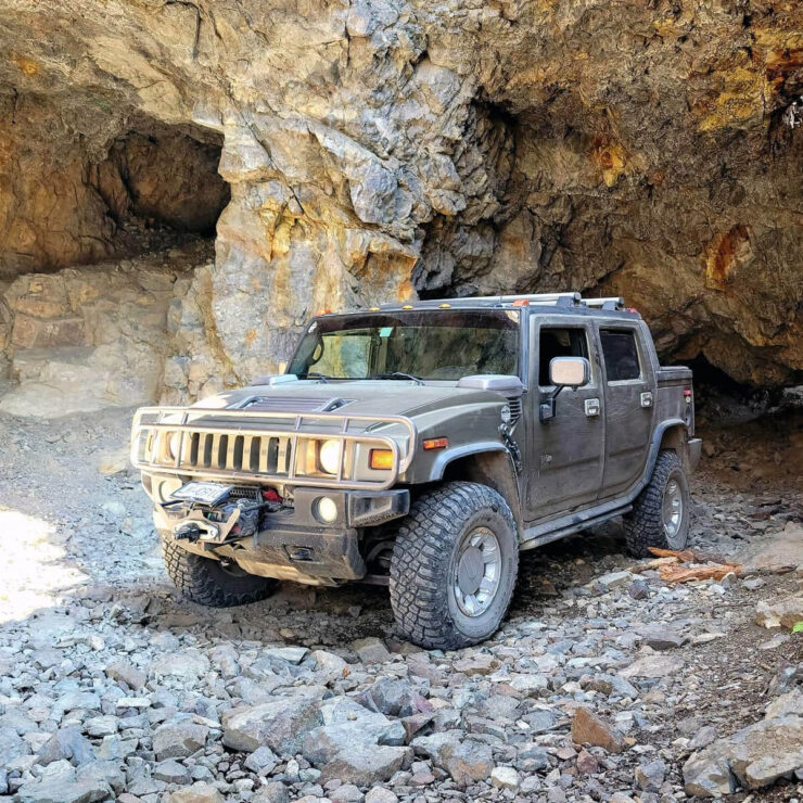 The Unexpected Off-Road - Hummer H2 SUT With a Lift & 37 Inch Tires