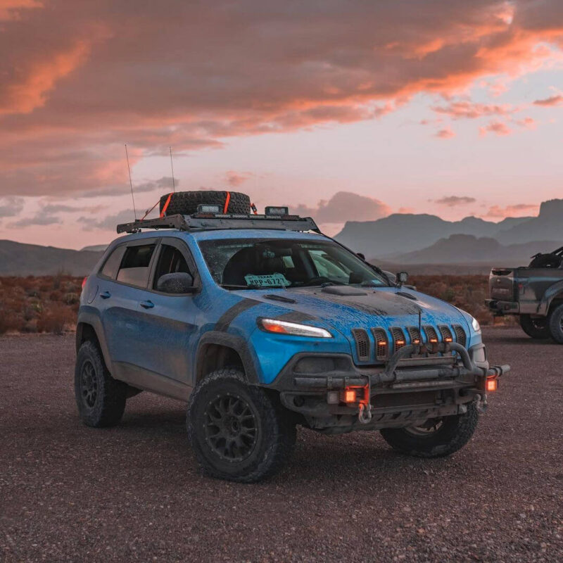 Prerunner-inspired Jeep Cherokee KL Off-road build with a 3-4” lift