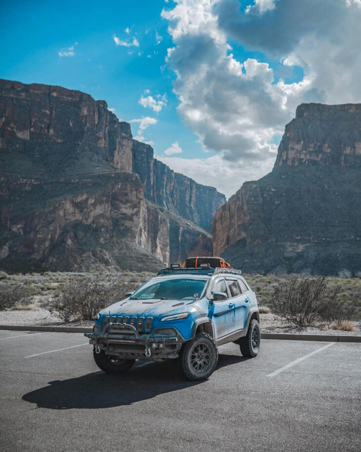 Prerunner-inspired Jeep Cherokee KL Off-road build with a 3-4” lift