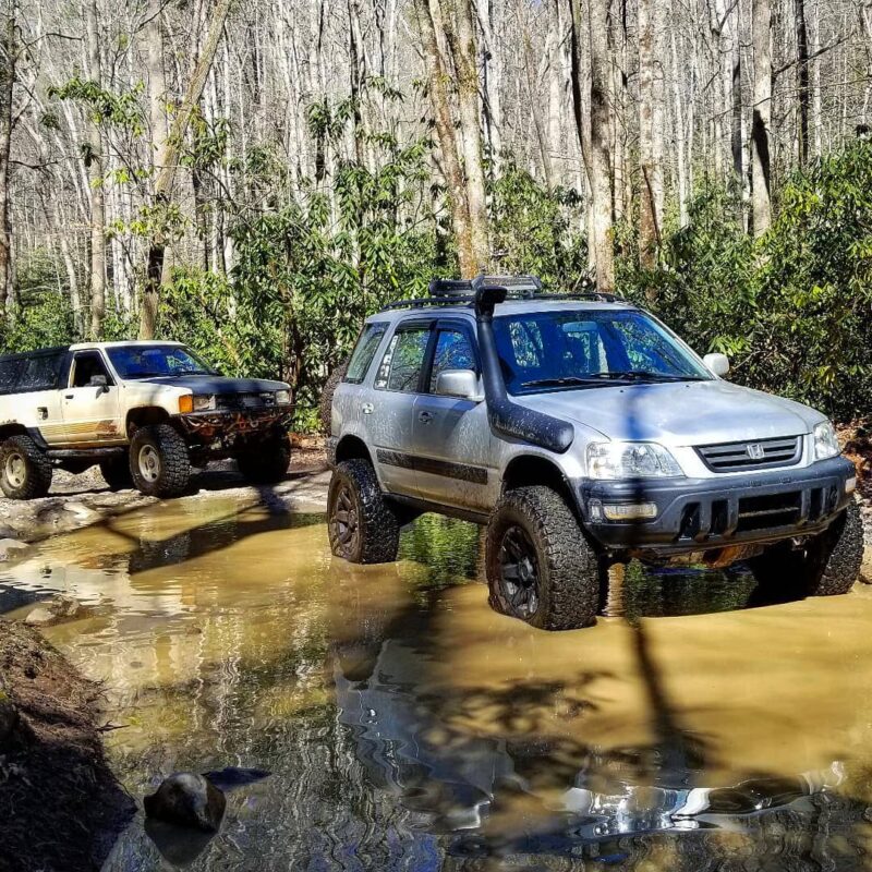Honda CRV Off Road Build on 34 Inch Tires and 7.5" Lift