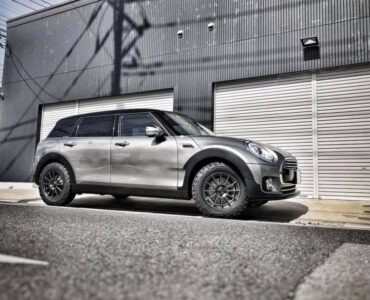 Best Off Road Crossovers - Top 10 Compact SUV for Overlanding