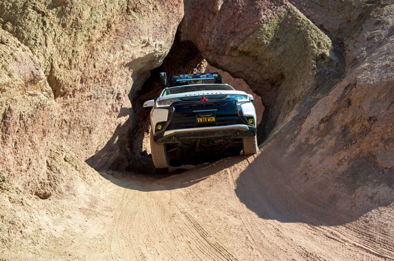 Lifted Mitsubishi Outlander With Off-road Mods - Living Up to Its Name