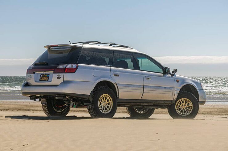 Lifted Subaru Outback BH off road build on 30"s - offroadium.com