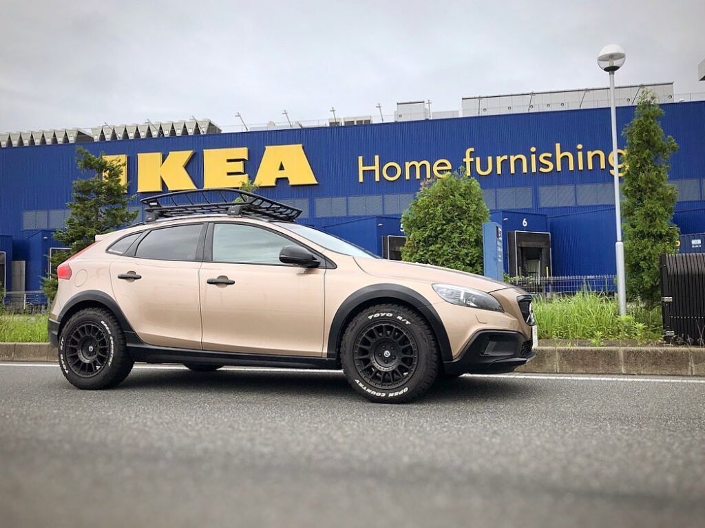 Lifted Volvo V40 Cross Country With Heico Sportiv Mods & Off-road ...