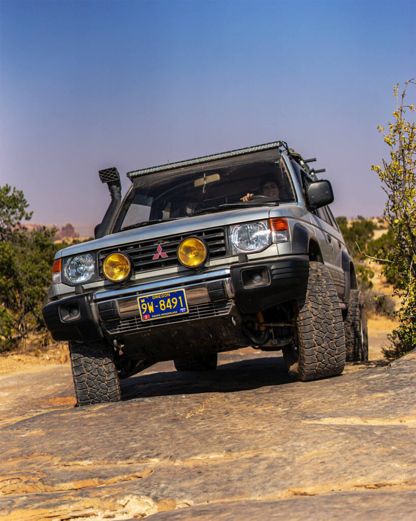 Lifted Gen 2 Mitsubishi Montero Overland Off-road Build