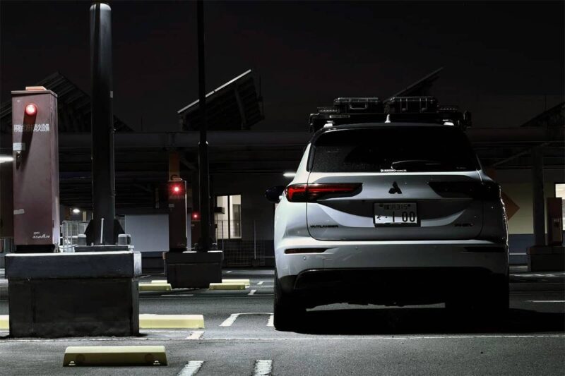 2023 Mitsubishi Outlander off-road style build on All terrain Tires ...