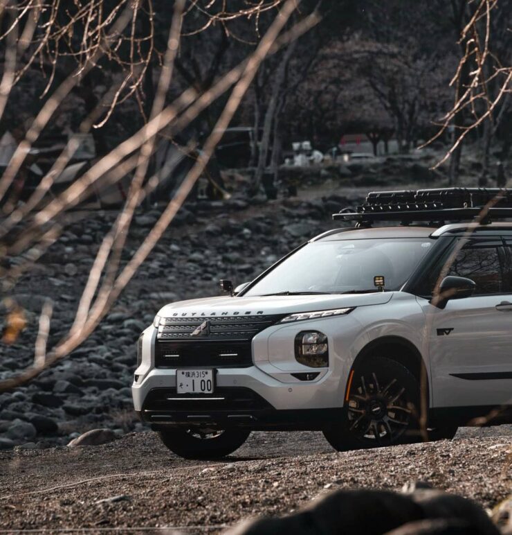 2023 Mitsubishi Outlander off-road style build on All terrain Tires ...