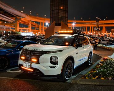 2023 Mitsubishi Outlander off-road style build on All terrain Tires ...