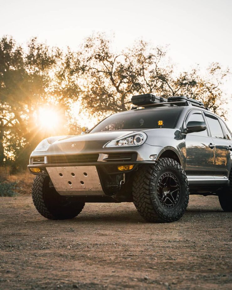 Porsche Cayenne 957 Off-road Build: 35s, Pre-Runner Bumpers & Other ...