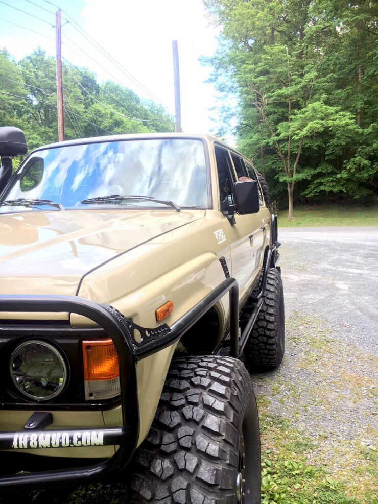 1985 Toyota Land Cruiser FJ60 on 40s – The Perfect Off-road Build