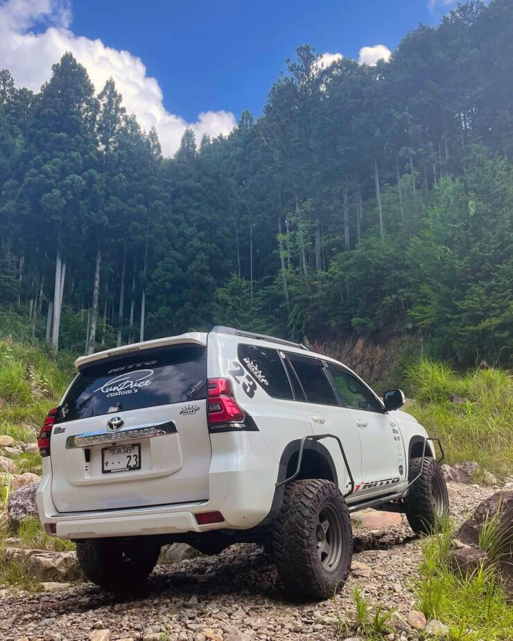 Lifted Toyota Land Cruiser Prado 150 Off Road Build With a Rear Locker