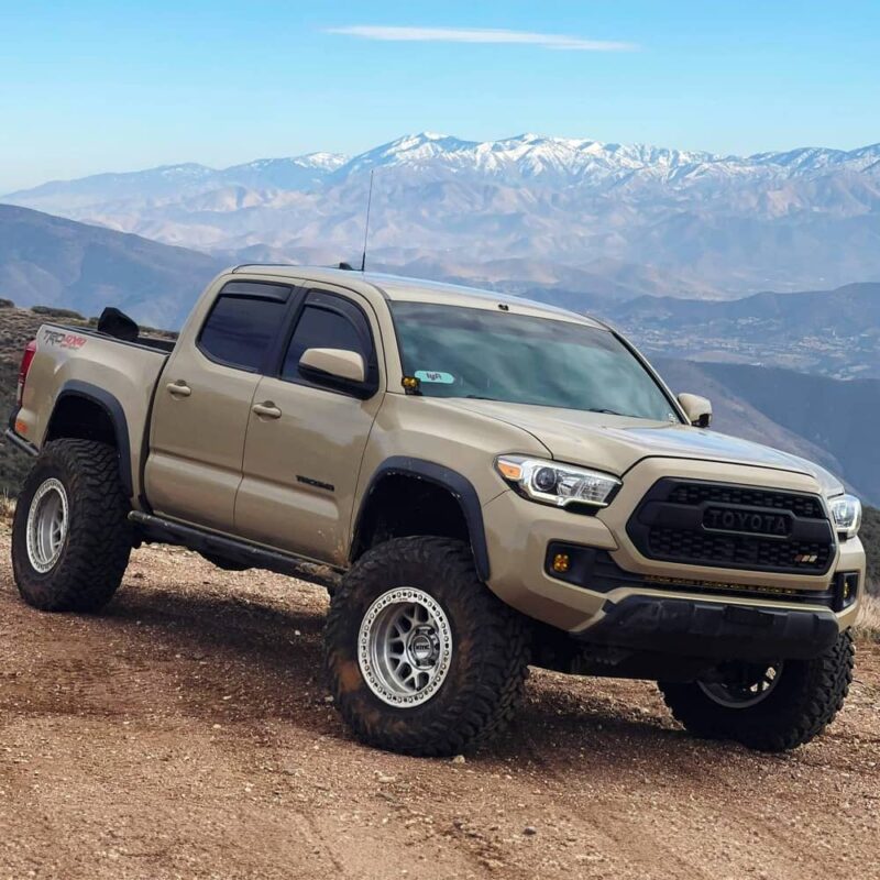 Awesome Toyota Tacoma off road builds - All generations