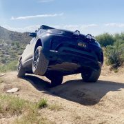 2017 Land Rover Discovery LR6 - Luxurious Overlander