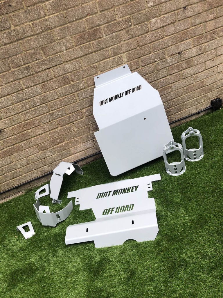 Lifted Land Rover Discovery 2 TD5 on 35s – Overland Rig from UK