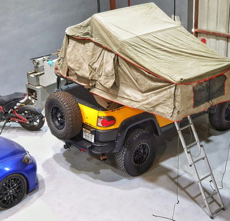 Meet One of a Kind Lifted Toyota FJ Cruiser Pickup Truck - offroadium.com