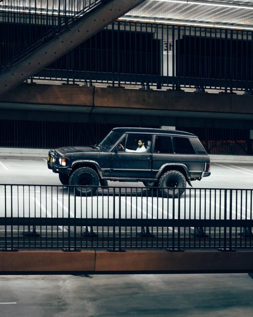 Vintage Overlander - Lifted Range Rover Classic 3-Door on 33 Off-road Tires