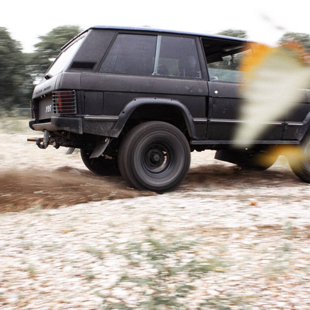 Vintage Overlander - Lifted Range Rover Classic 3-Door on 33 Off-road Tires